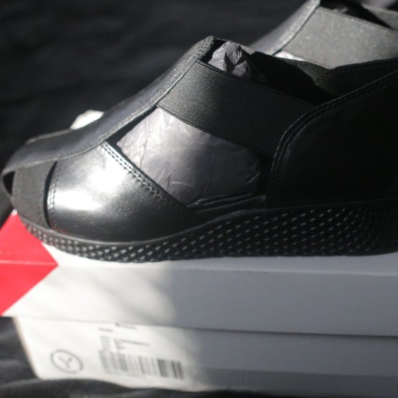 saydo | Shoes | Nwt Cut Out Genuine Leather Slip On Black Shoes | Poshmark